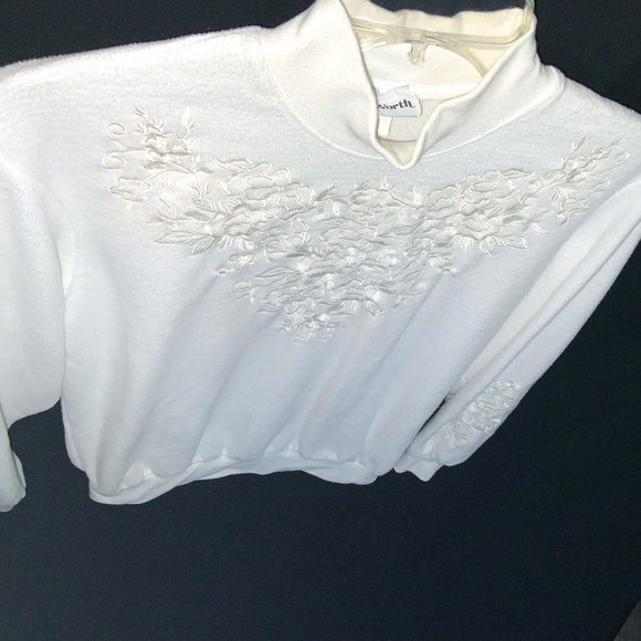 BonWorth | Sweaters | Vintage Floral Stitch Turtle Neck With Sleeve ...